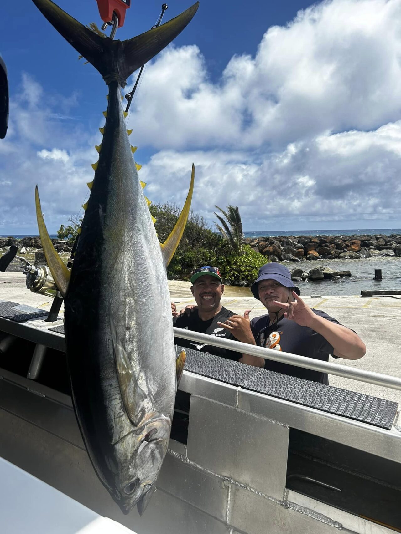 game Fishing | Raro Fishing Charters